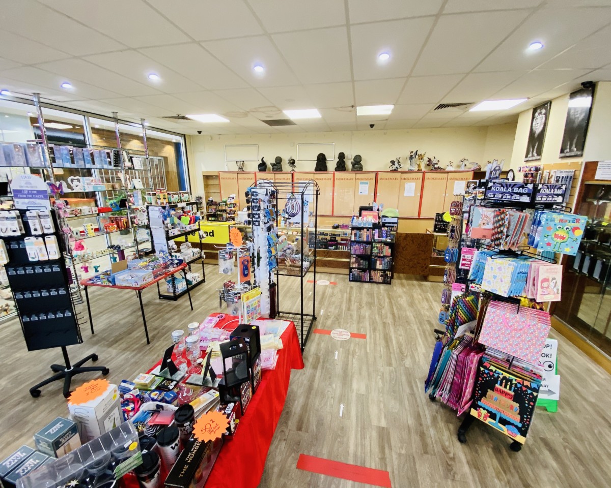 Smokemart & Giftbox - Oasis Shopping Village